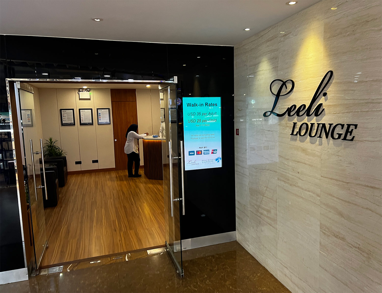 Leeli Lounge Malé auf den Malediven - Testbericht / Review